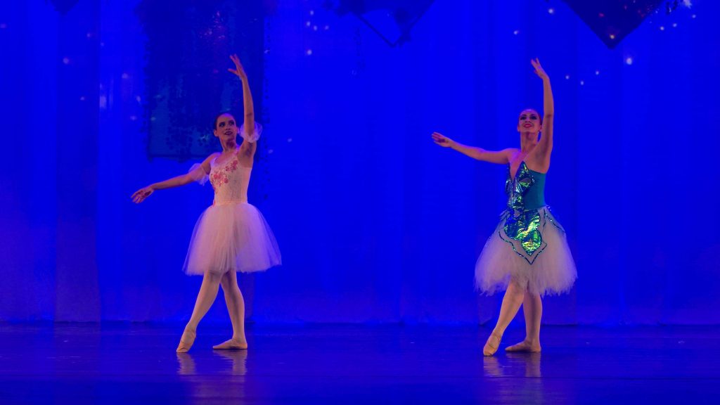 2022: Colors - Escola de Dança Athenè Tamisier